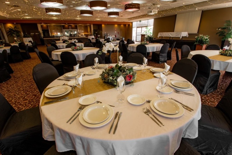 Cobar Bowls and Golf Club Functions: Official Cobar Club